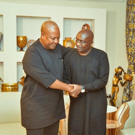 President Mahama, Bawumia commiserate with Dr Omane Boamah’s family