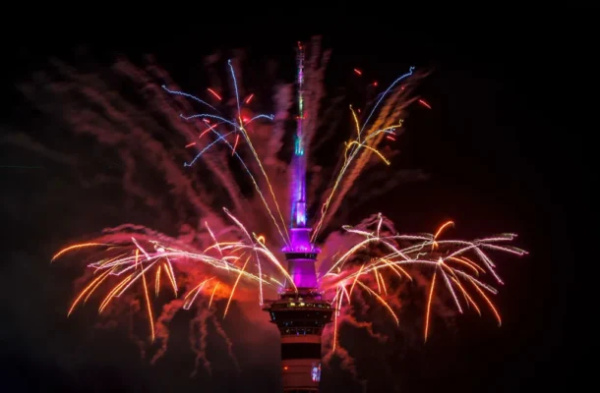 Global New Year Celebrations Captured in Stunning Photos