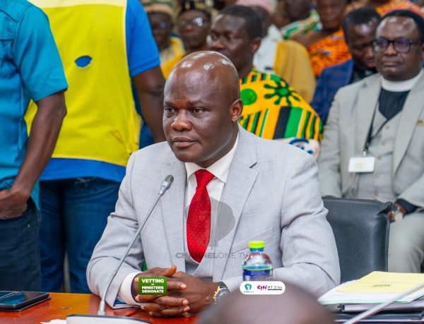 Government Steps In to Settle Sunyani Chieftaincy Conflict