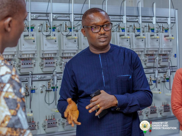 Government Launches WhatsApp System for Reporting Power Outages