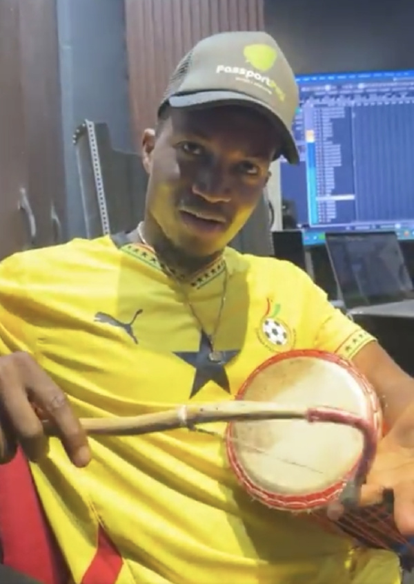 Kofi Kinaata Invites Fans to Live Studio Session for 'Fire' Black Stars ...