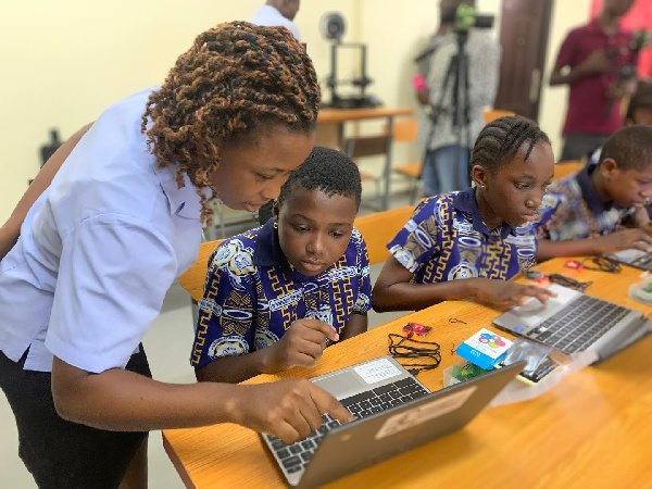 NGO commissions Robotic Lab for Amrahia Community School