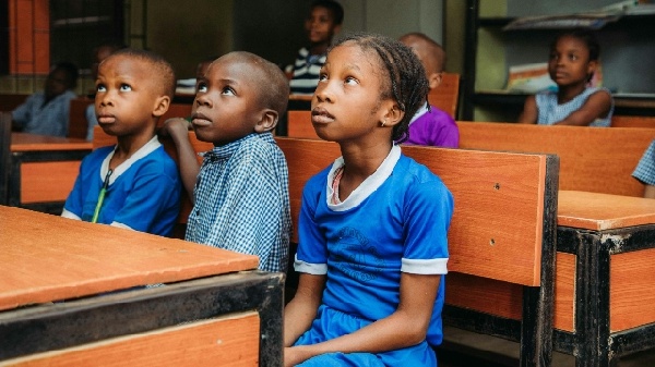 Angola includes 9 national languages in education system for primary ...