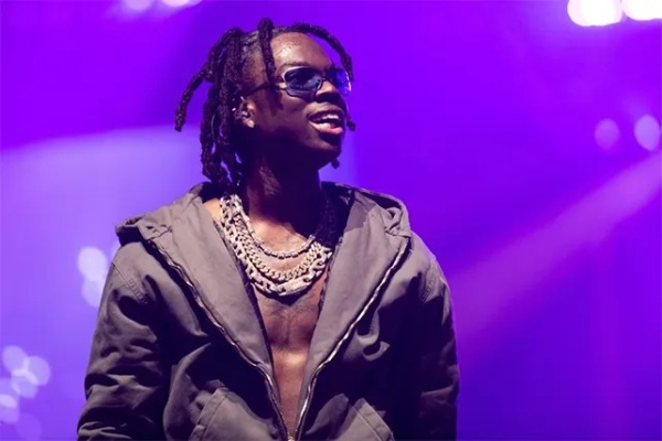 Rema Reveals Pre-Stage Rituals: Smoking and Praying