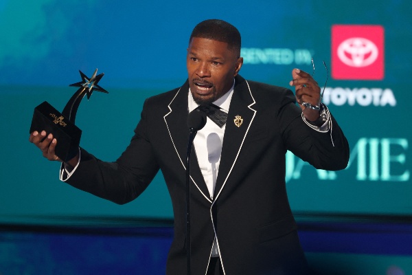 From Survivor to Icon: Jamie Foxx owns the night at the BET Awards