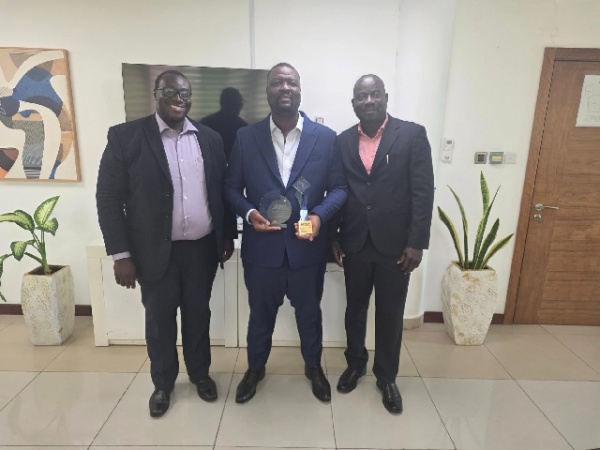 DVLA wins double honours at APSCA 2025 for Digital Transformation ...