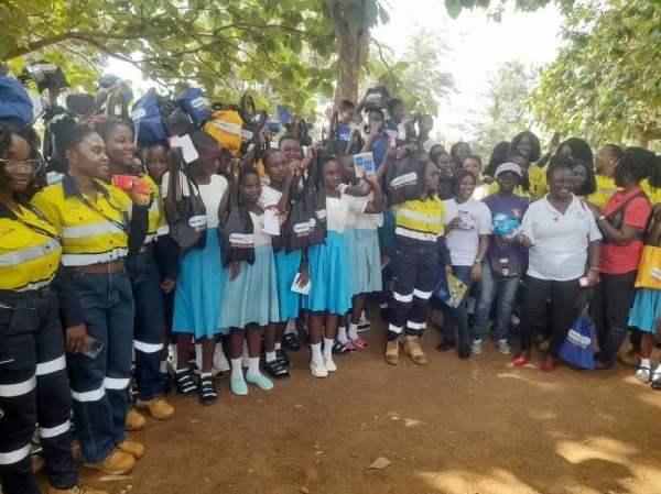 Newmont Foundation donates GH¢215,000 worth of sanitary pads to school ...