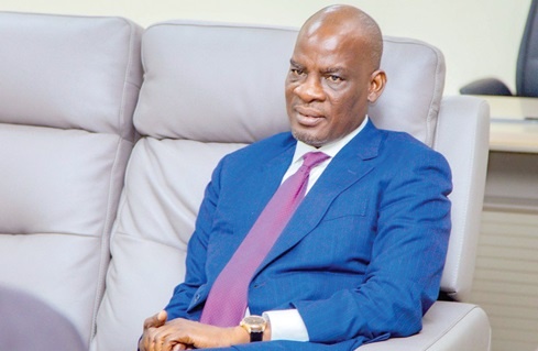 Education Minister suggests annual review committee for university fees
